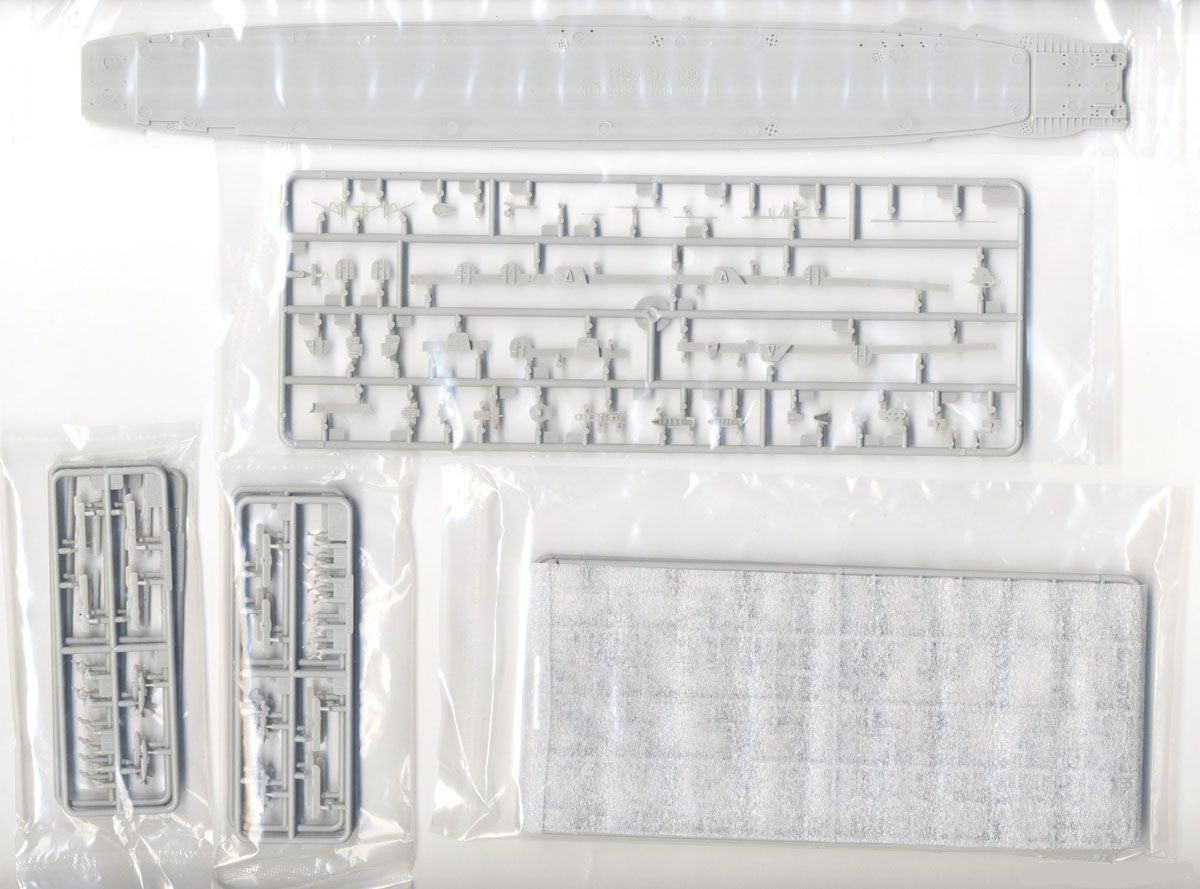 Trumpeter | Graf Zeppelin German Aircraft Carrier, 1:700 Scale Model ...