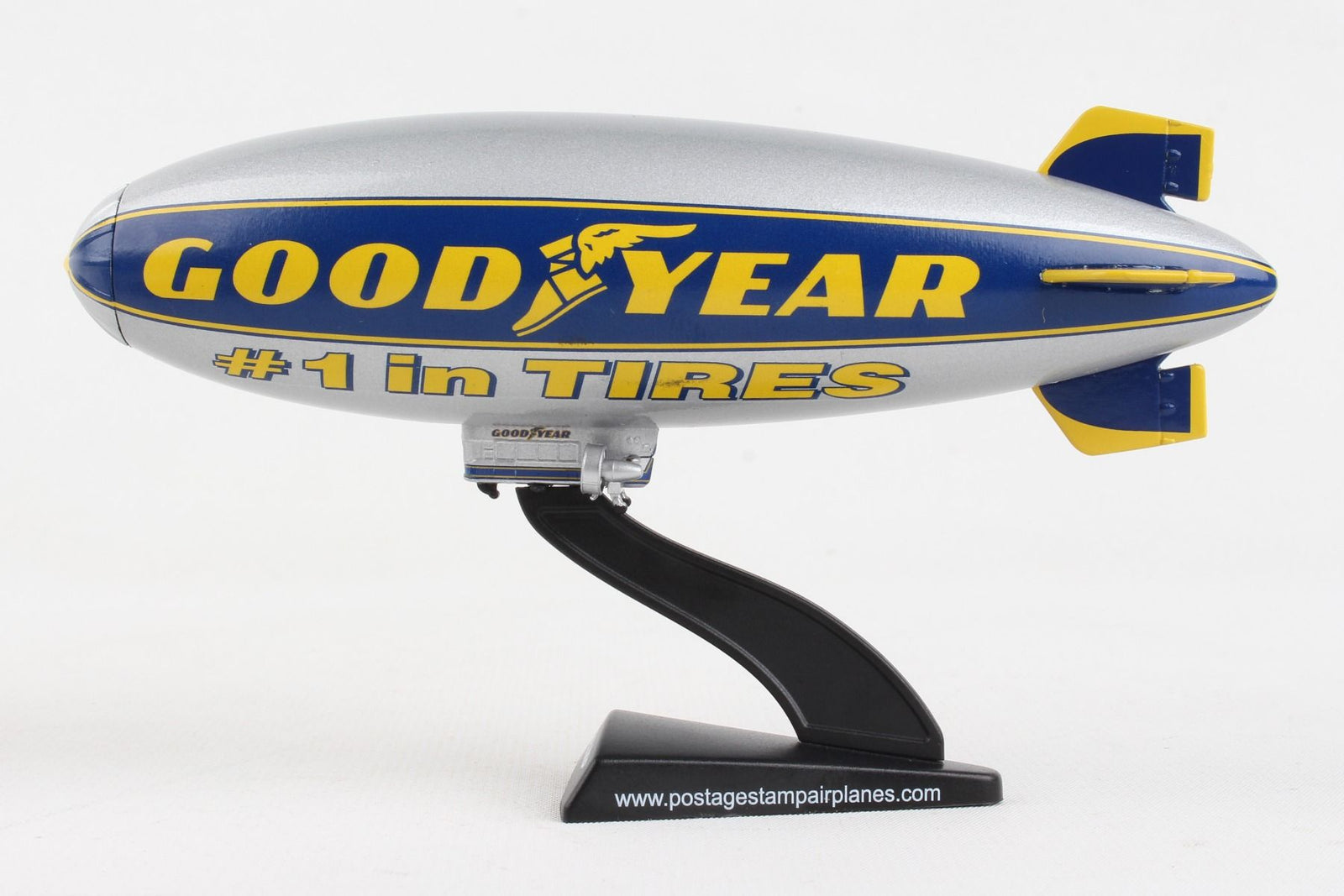 Daron | Goodyear Blimp, 1:350 Scale Diecast Model | Bellford Toys And ...