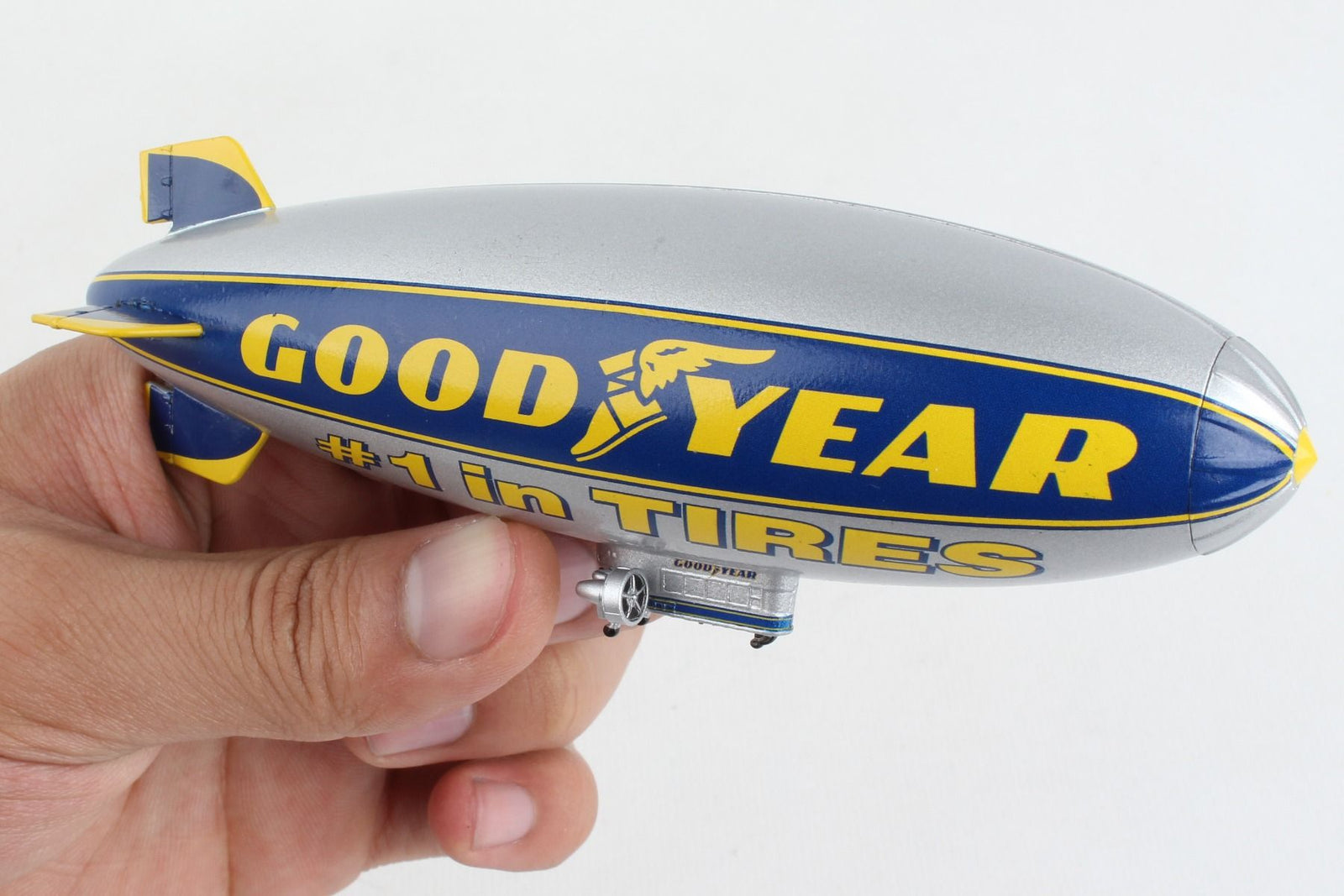 Daron | Goodyear Blimp, 1:350 Scale Diecast Model | Bellford Toys And ...