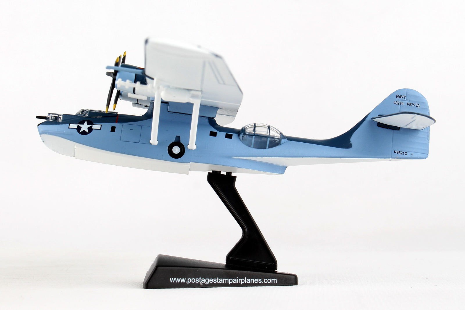 Daron | Consolidated PBY-5A Catalina US Navy 1/150 Scale Mode| Bellford ...
