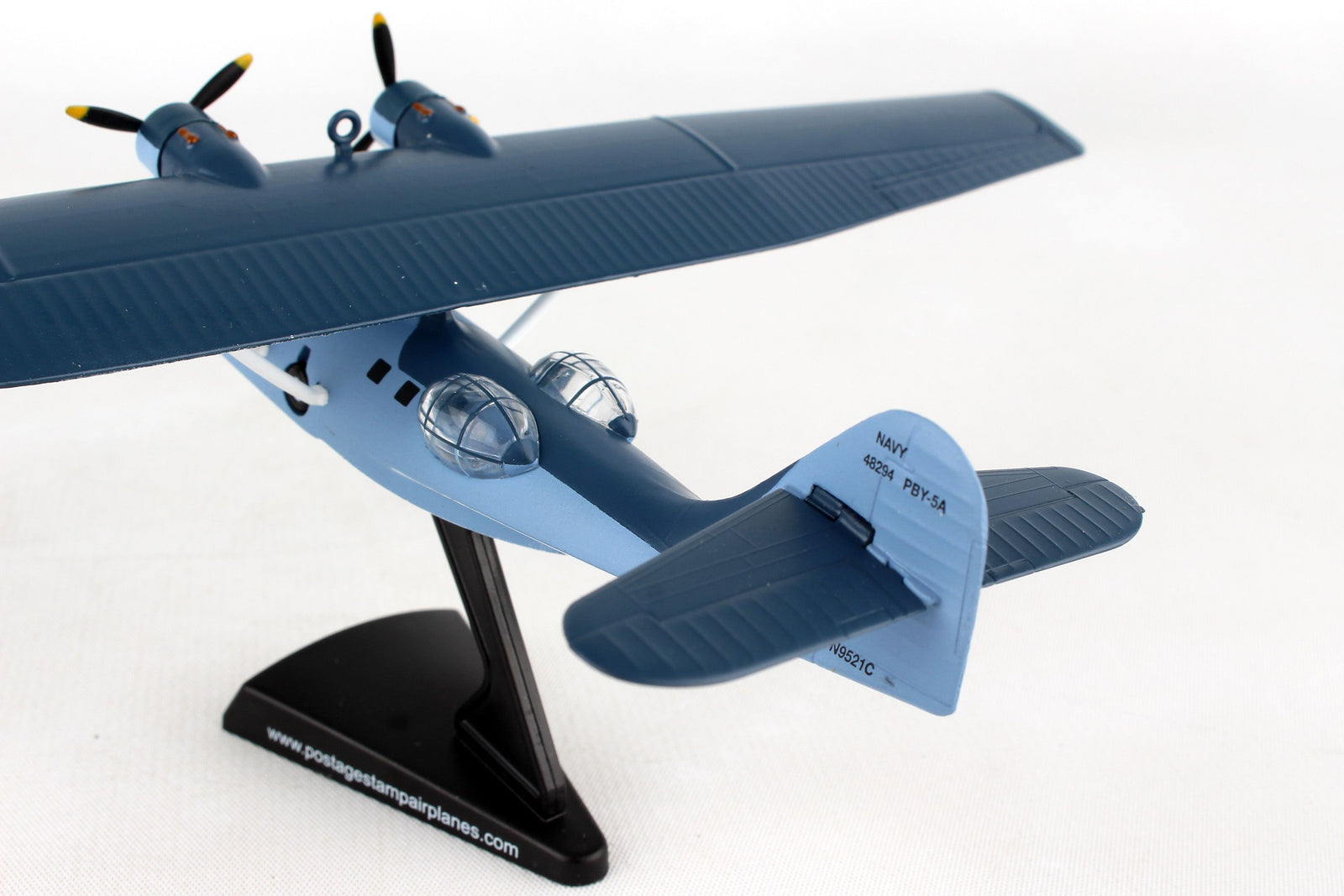 Daron | Consolidated PBY-5A Catalina US Navy 1/150 Scale Mode| Bellford ...