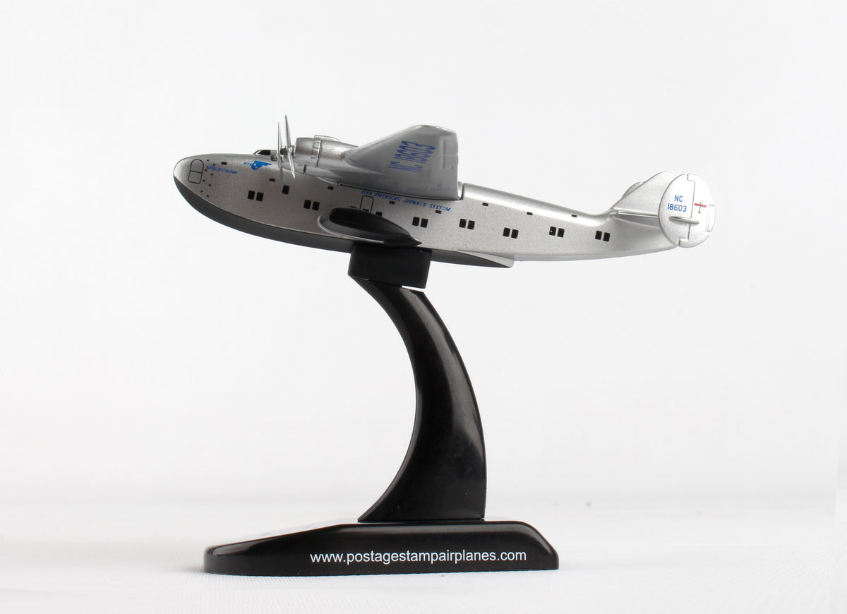 Daron | Boeing 314 Clipper Pan Am 1/350 Scale Model | Bellford Toys And ...